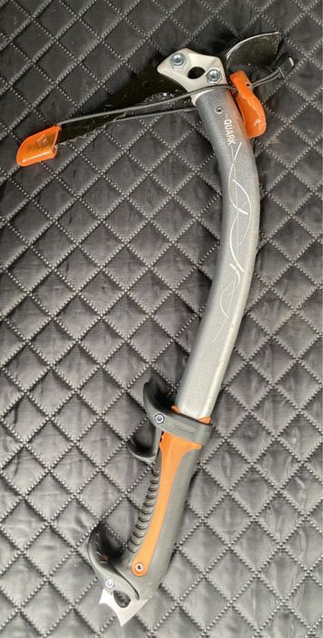 Piolet (ice axe) Petzl Quark Brasov • OLX.ro