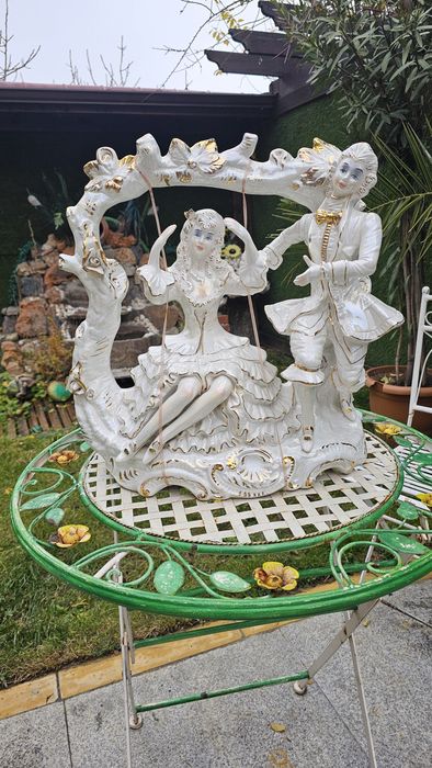 Capodimonte статуя гр. Кричим • OLX.bg