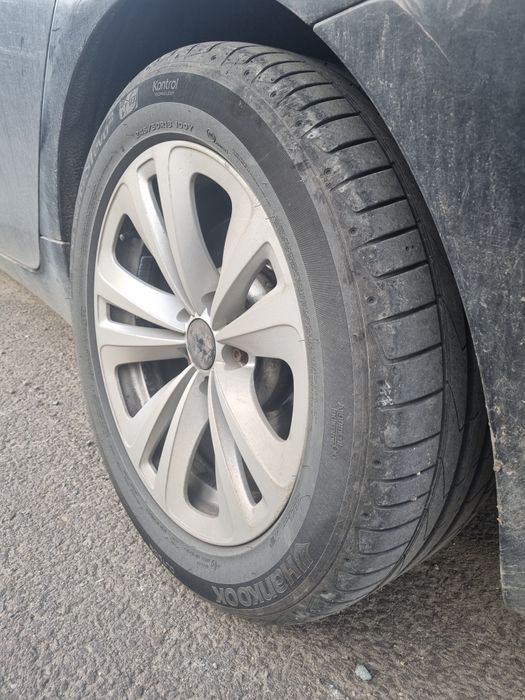 Anvelope ca noi noute dot 2025,245/50/R18 *steluta bmw si run flat ...