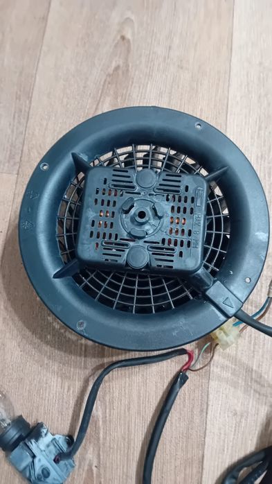 Motor ventilator hota zanussi Bucuresti Sectorul 3 • OLX.ro