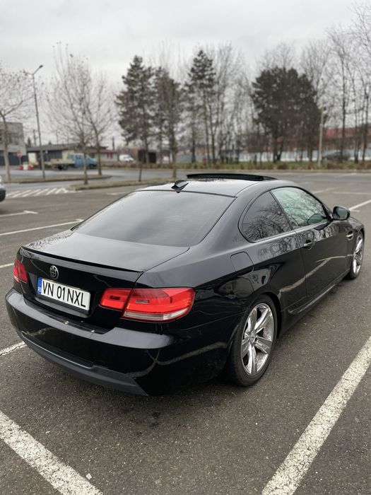 Vând BMW E92 N47 163CP NFL Tataranu • OLX.ro