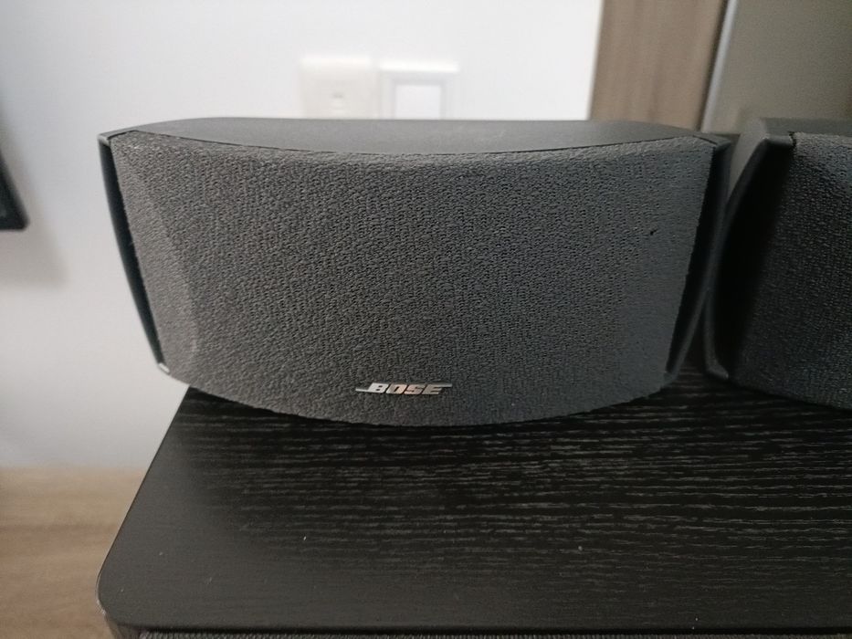 Bose AV 321 sateliți perfect funcționali + unitate media netestata ...