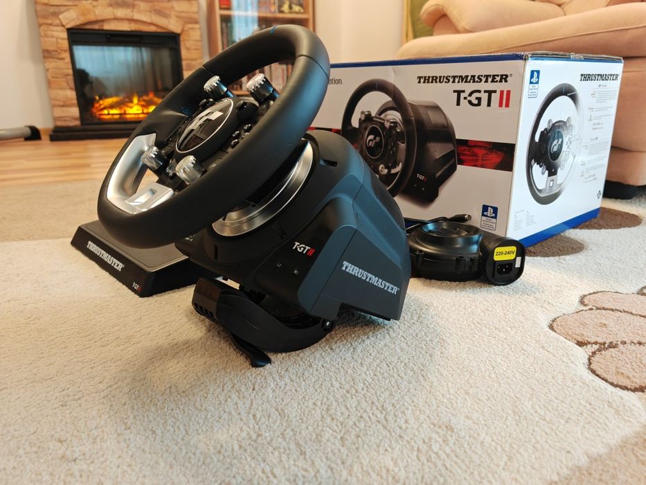 Vând Volan Thrustmaster T-GT II pentru PlayStation 5, Ps4 și PC Popesti ...