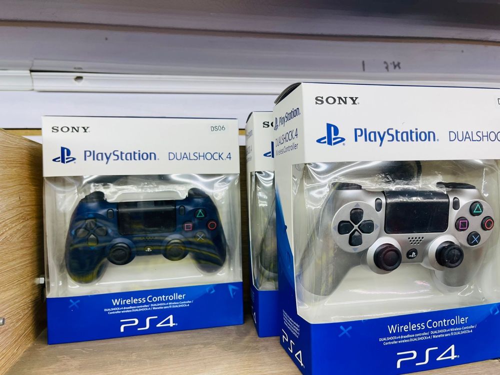 DualShock 4, джостик для PlayStation 4 Усть-Каменогорск: 8 990 тг ...