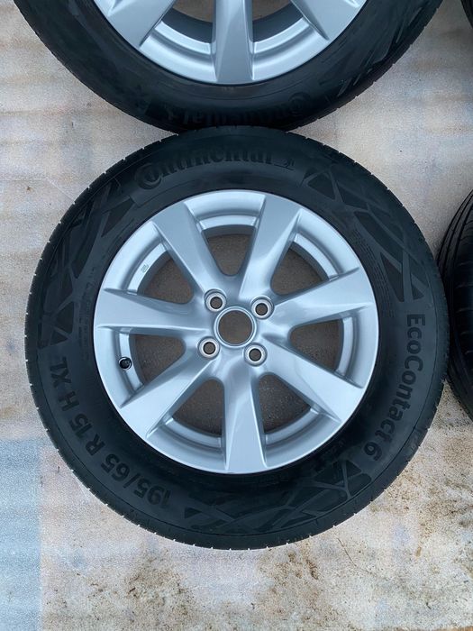 Jante noi R15 cu anvelope vara 195 65 R15 Logan Sandero Dokker Clio ...