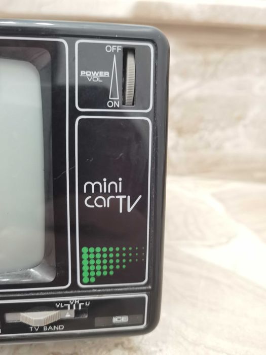 Televizor Vintage MiniCarTV ICE 1002 Bacau • OLX.ro
