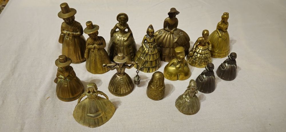 VĂND/SCHIMB clopote ornamentale vechi+turistice,de colectieVezi 8 poze ...