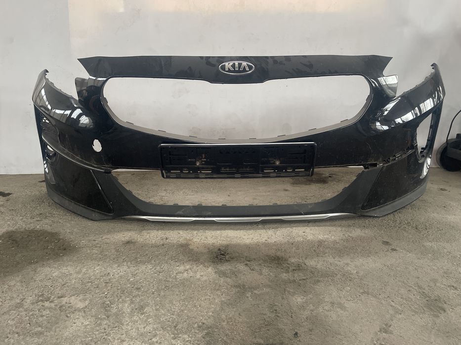 Bara Fata Kia X-Ceed Originala In Stare Buna Catelu • OLX.ro