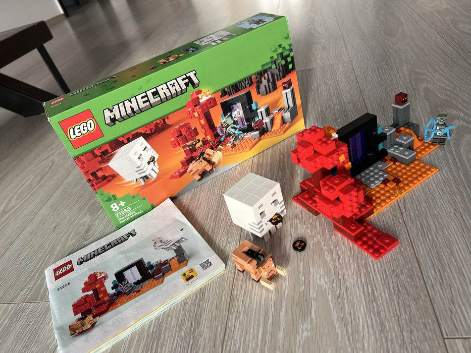 Lego minecraft Ambuscada in portalul Nether Dealu Mare • OLX.ro