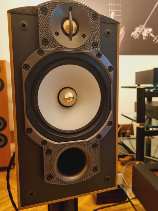 Boxe De Raft Paradigm Studio 20 V4 Bucuresti Sectorul 3 • OLX.ro