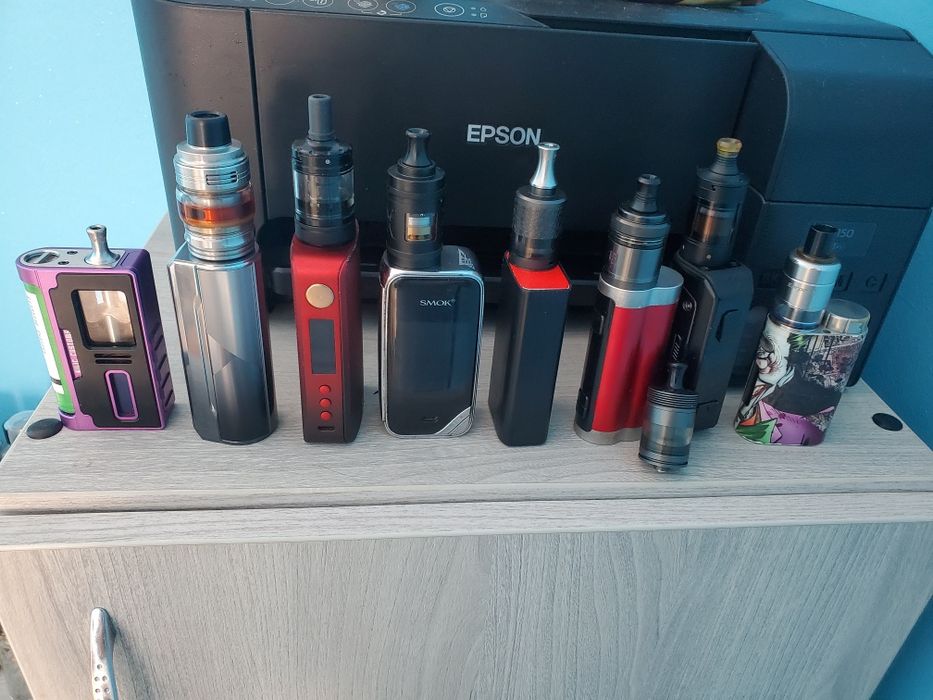 Se vinde colecție de vaping pentru cunoscatori/pasionati Dorohoi • OLX.ro
