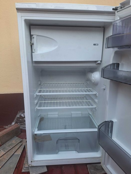 Vand frigider Arcitc cu o usa Craiova • OLX.ro