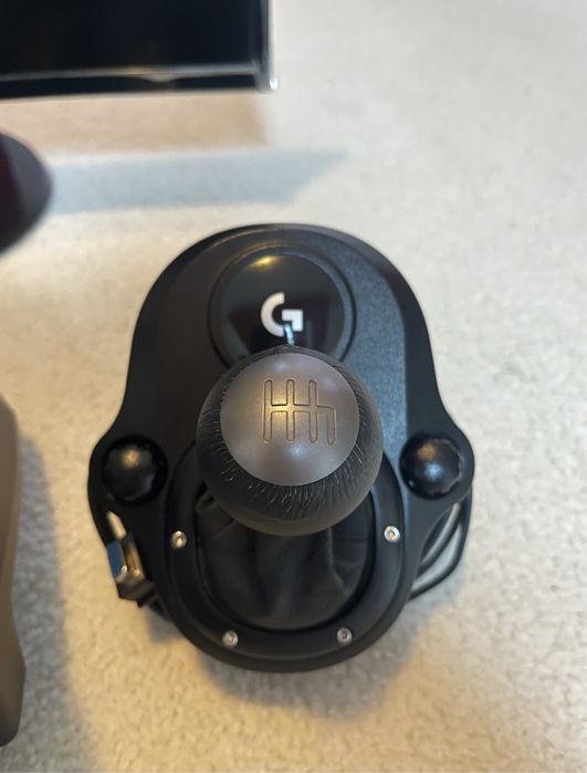 Vand SETUP ( Volan Logitech G920 + Schimator + Xbox One S + Monitor ...