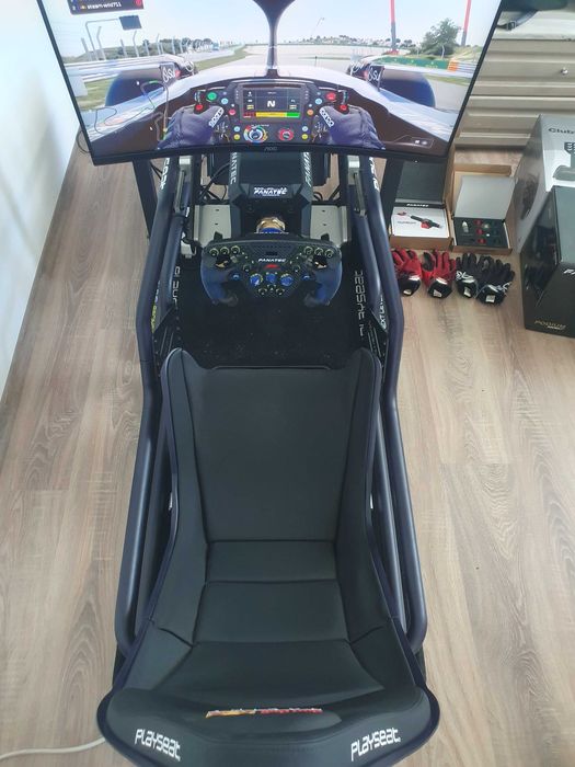 Racing Simulator - PlaySeat Intelligence - FANATEC DD1 Podium F1 гр ...