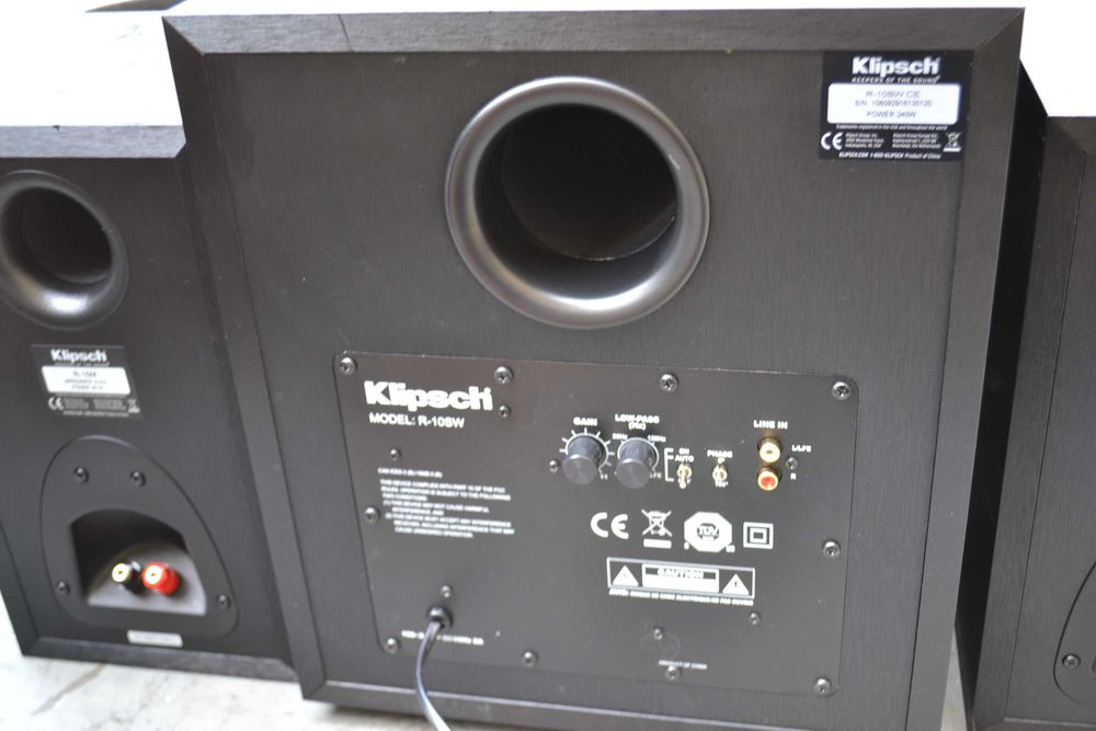 Subwoofer activ Klipsch R 10 SW si Boxe Klipsch R 15 M Cluj-Napoca • OLX.ro