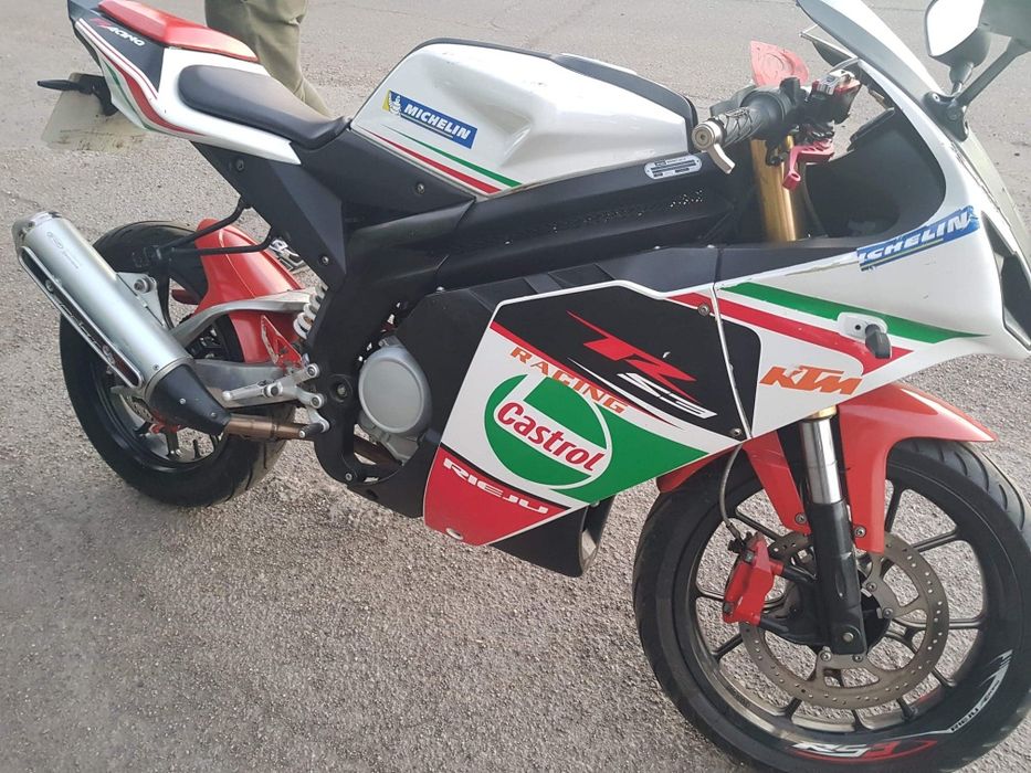 Reiju RS3 125 Pro Racing CASTROL A1 Galati • OLX.ro
