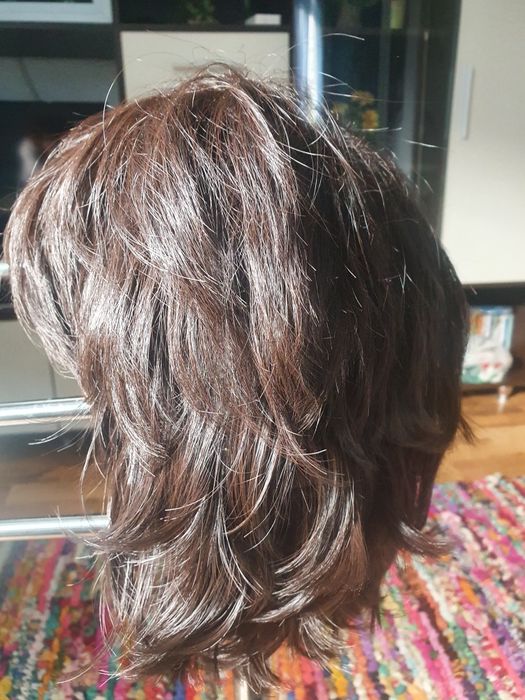 Peruca scurtă damă Navodari • OLX.ro
