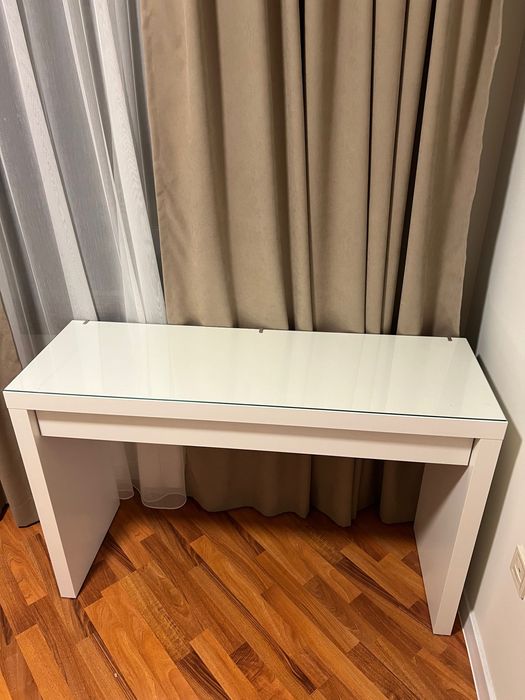 Malm тоалетка от Ikea гр. София Лагера • OLX.bg