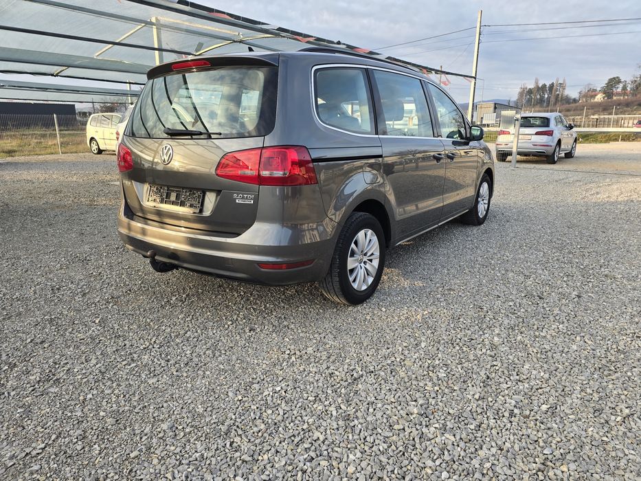 Volkswagen Sharan 2.0 tdi ,Automatic, 7 locuri Alesd • OLX.ro