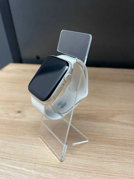 Ceas smart Apple Watch SE 3 44 mm Starlight Cod 115915 Bacau • OLX.ro