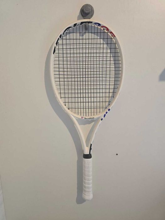 Racheta Tenis Tecnifibre TFight ISO 305 Pitesti • OLX.ro