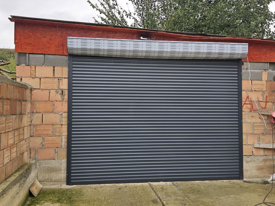 Usi garaj rulou Arges Pitesti • OLX.ro