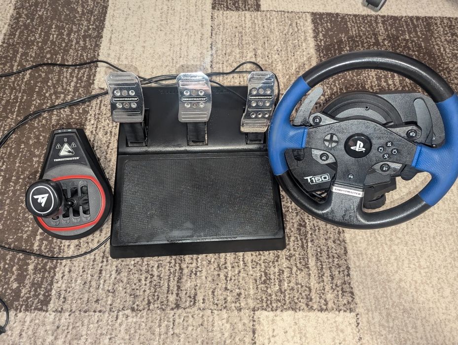Volan gaming Thrustmaster t150 pro + schimbator th8s Bucuresti Sectorul ...