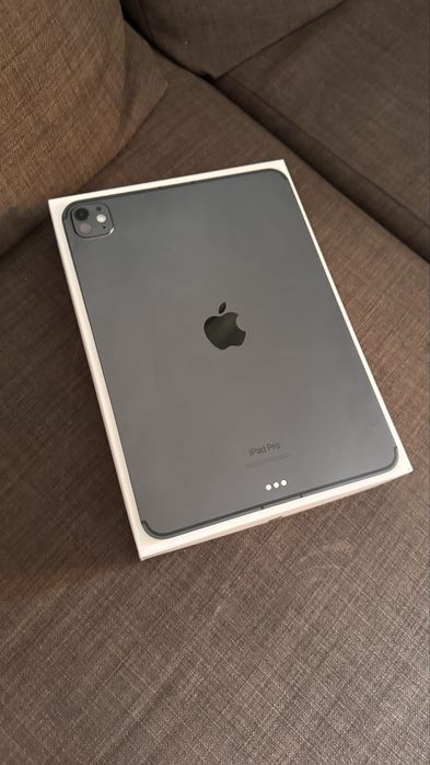 Ipad Pro 11” M4 256gb wifi + cellular Space Black full box Bucuresti ...