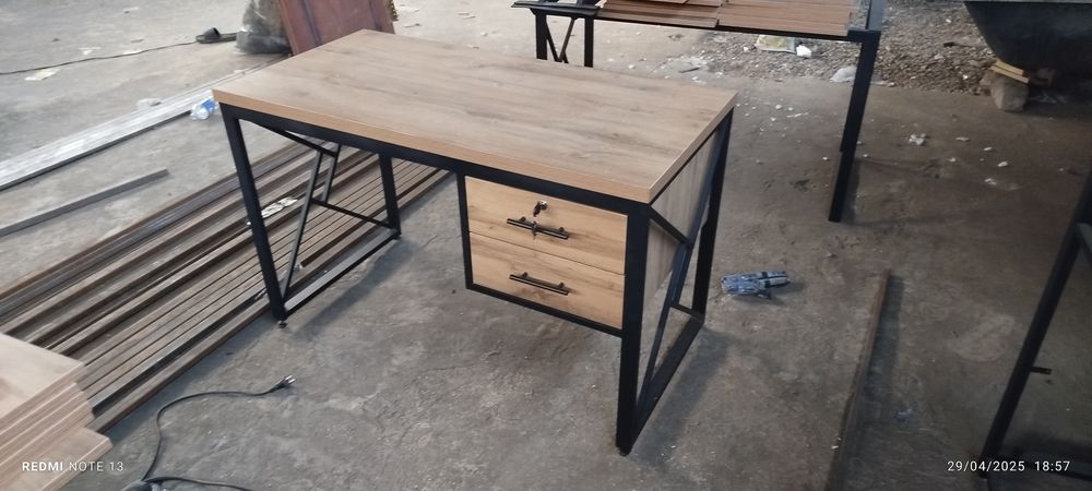 Loft stol parta Toshkent: 390 000 сум - Офисная мебель Ташкент на Olx