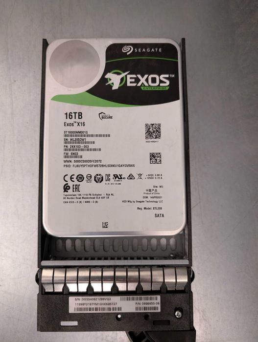 4x HDD 16TB Seagate Exos X16, SATA și SAS, garanție Bucuresti Sectorul 3 • OLX.ro