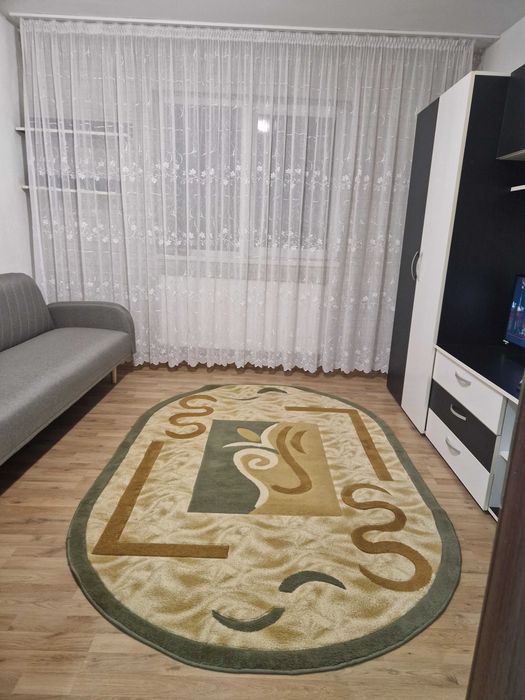 Garsoniera Bartolomeu Brasov • OLX.ro