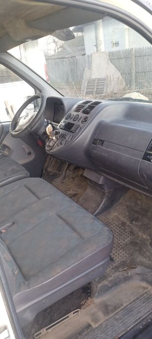 Vând vito 110 cdi Izvoru • OLX.ro
