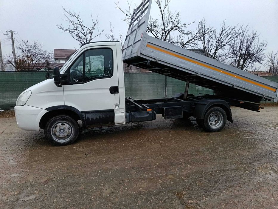 Iveco daily basculabil Campina • OLX.ro