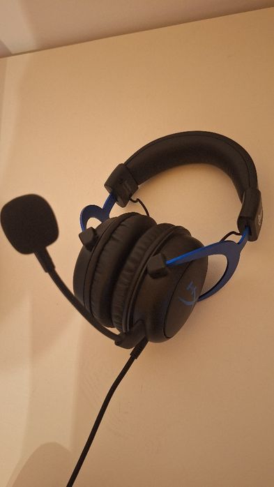 Playstation 5 disk,200 de jocuri,hdd extern si casti hyperx Sibiu • OLX.ro