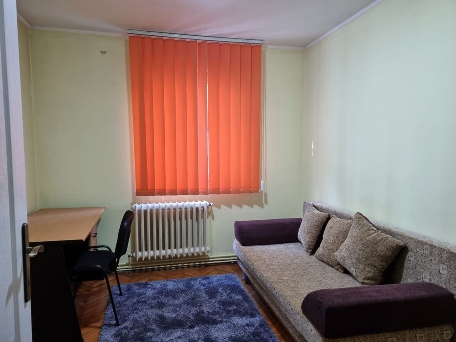 Dau in chirie o cameră pentru o fată Cluj-Napoca • OLX.ro