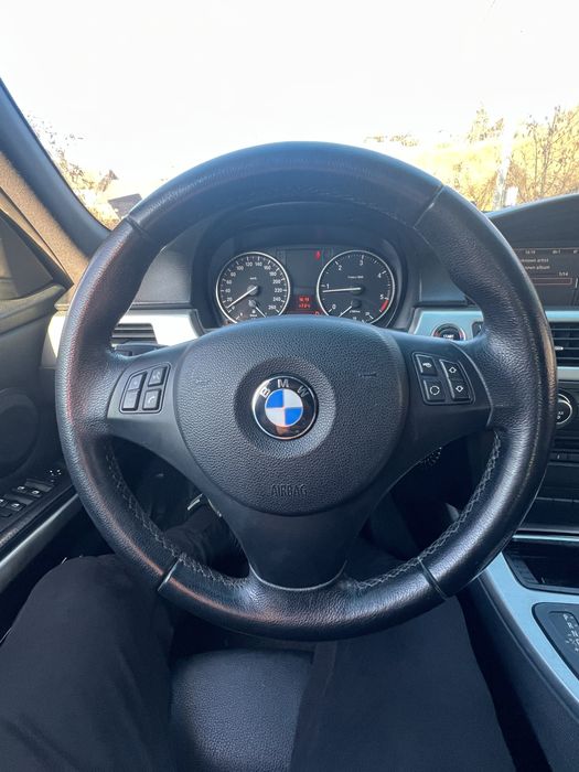 Спортен волан BMW E90 E91 E92 E93 E87 гр. София Младост 3 • OLX.bg