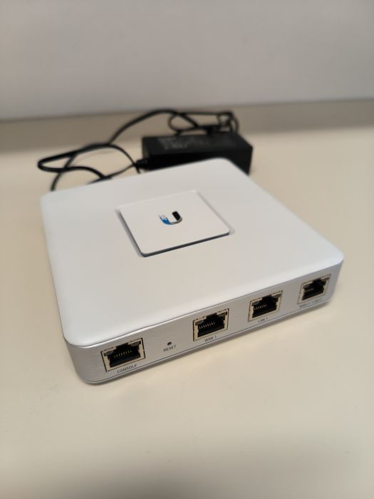 Ubiquiti Unifi USG Gateway router firewall гр. София в.з. Бункера • OLX.bg