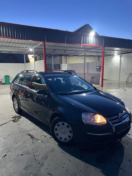 Vând golf 5 break Caracal • OLX.ro