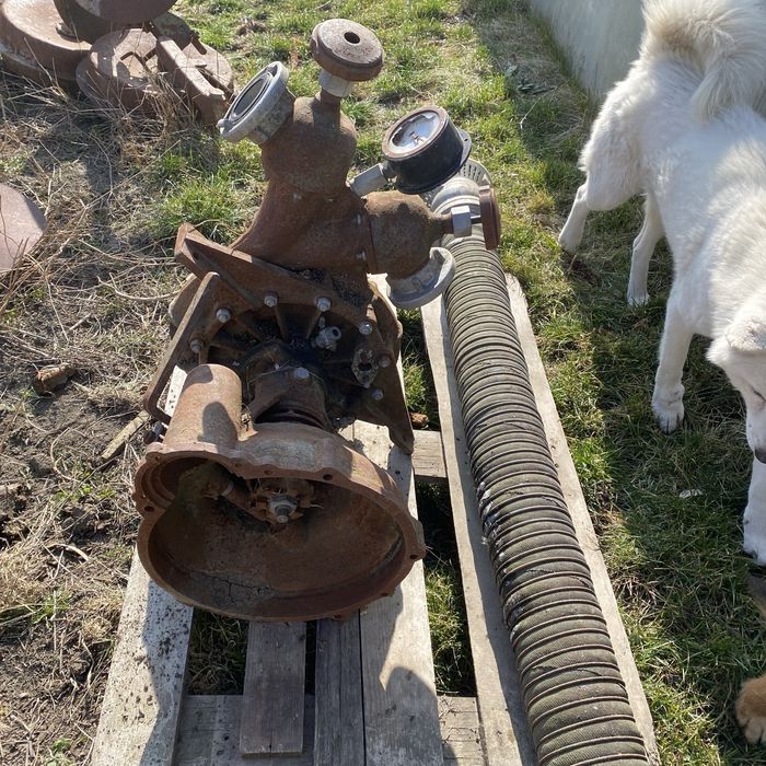 Pompa irigat de capacitate mare Codresti • OLX.ro