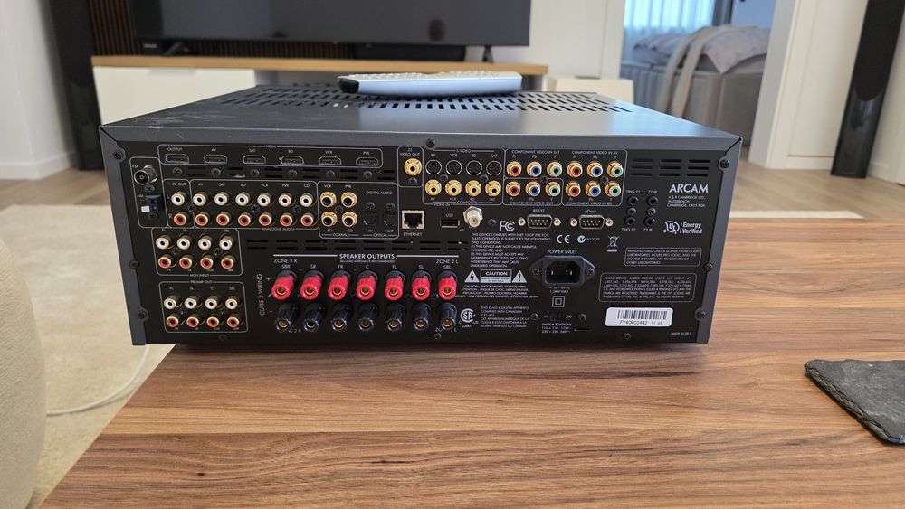 Arcam AVR-400 receiver Bucuresti Sectorul 2 • OLX.ro