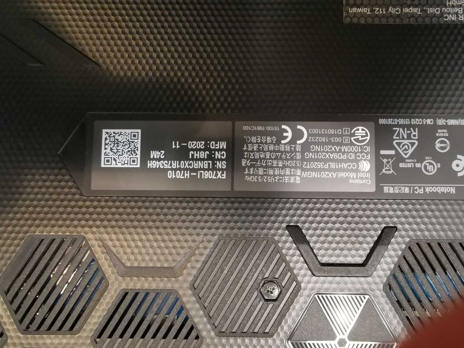 Laptop gaming Asus Tuf FX-706LI/17.3/i5-10300h/GTX 1650ti/120 hz Sovata ...