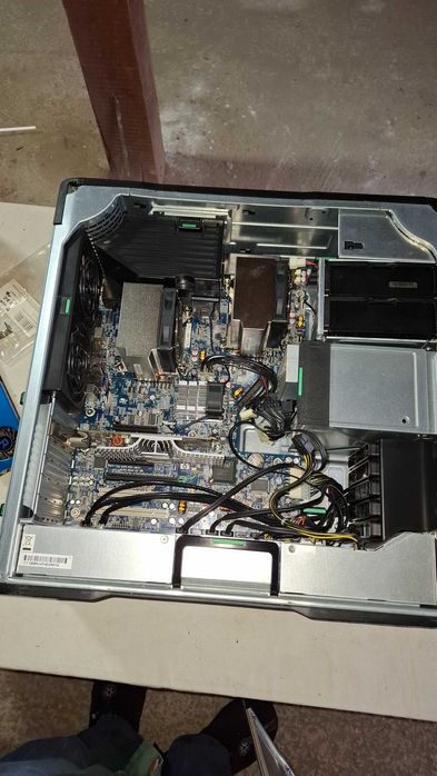 HP Z600 Workstation гр. Суворово • OLX.bg