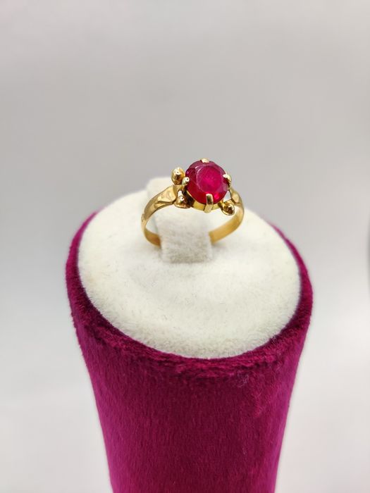Inel din Aur de 14K cu Rubin – Eleganță și Strălucire Atemporală ...