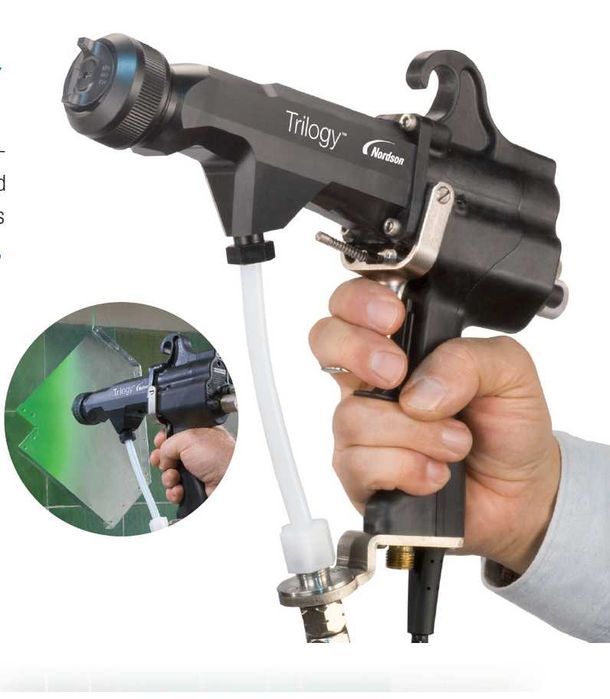 Pistol vopsire cu vopsea lichida in camp electrostatic Nordson Bistrita ...