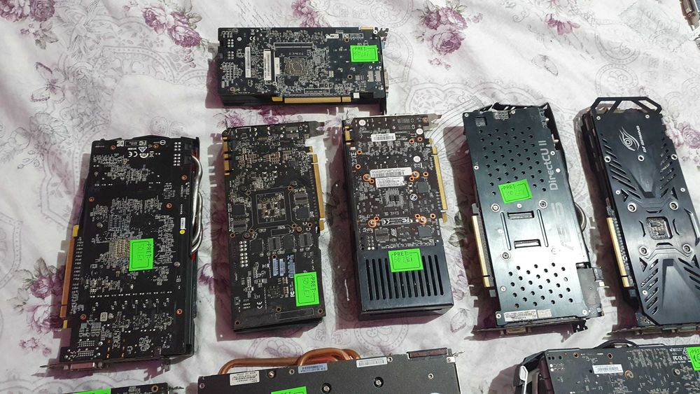 Lot Placi Video GTX SI AMD Gaesti • OLX.ro