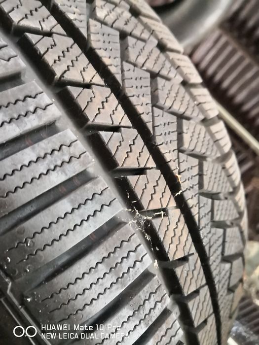 225 40 18 continental 18 цола гуми като нови дот 22 гр. Габрово Младост • OLX.bg