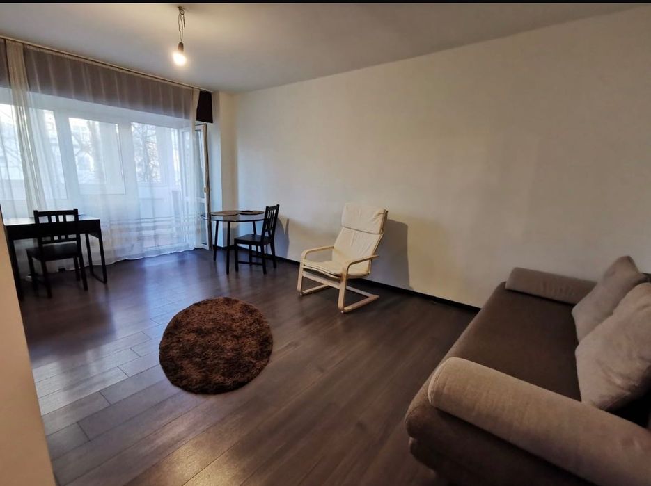 Garsonieră spațioasă de vânzare – Sector 6, Drumul Timonierului ...