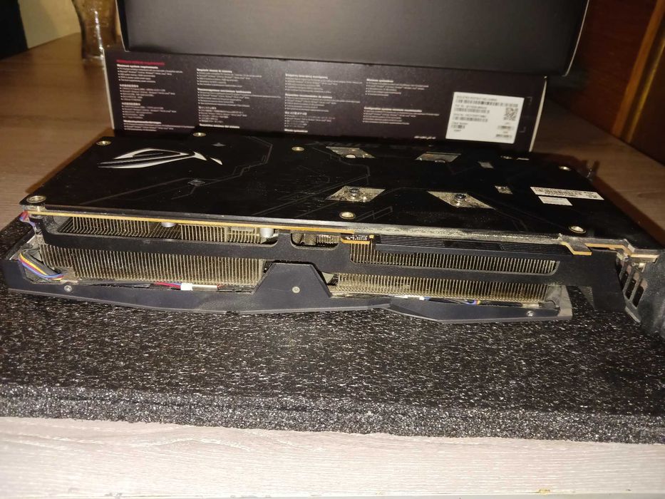 Placa video ASUS ROG Strix Radeon™ RX 5700 XT OC 8GB Constanta • OLX.ro