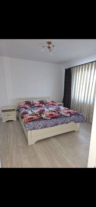 Proprietar vand casa intr-o zona cu priveliste deosebita si linistita ...