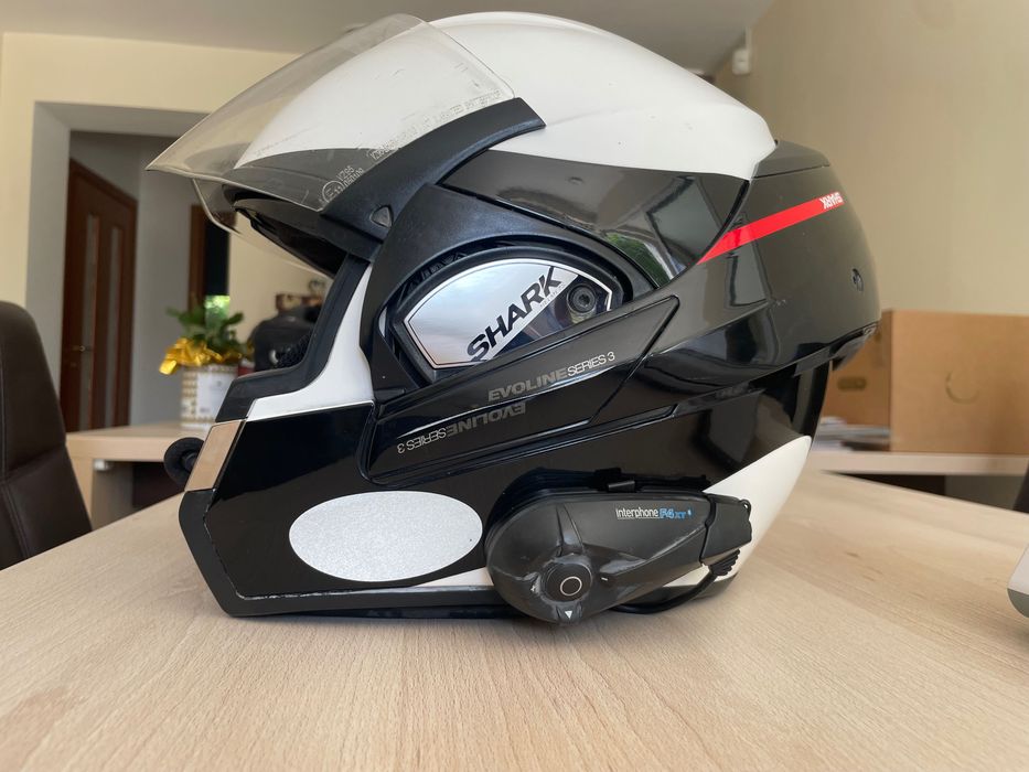 Casca Shark Evolune S3 HAKKA cu Intercom F4XT Timisoara • OLX.ro